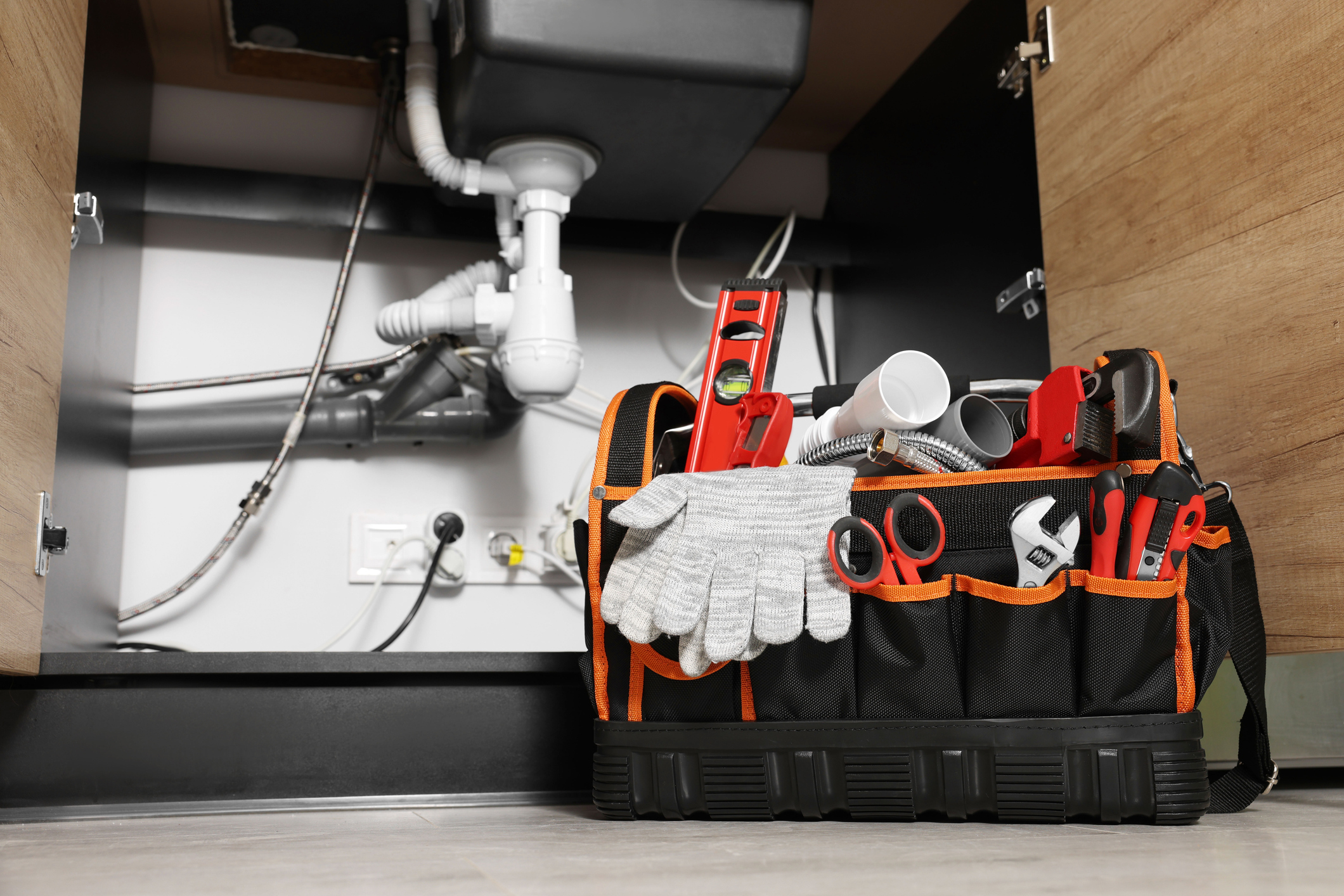 10 Essential Plumbing Tools Every Home Should Have | Redfin Plumbing